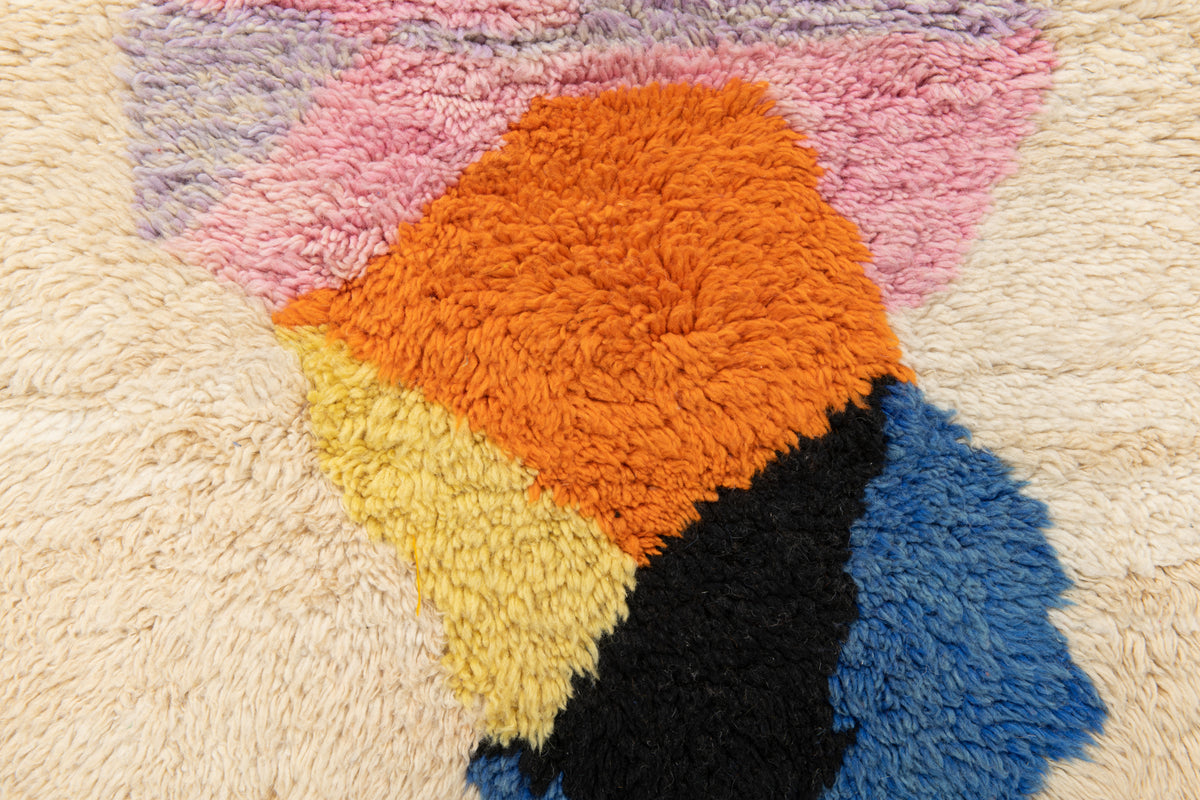 Organic shape Rug – Dyphor New York